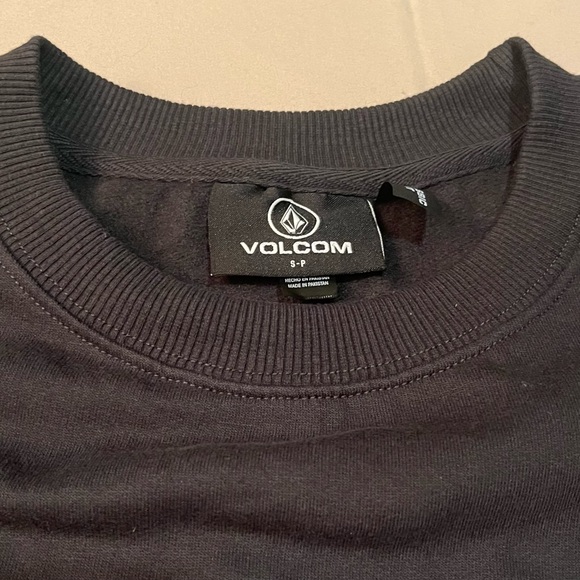 Volcom | Sweaters | Volcom Mens Black Crewneck Sweater | Poshmark